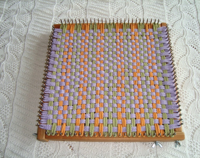 Jumbo Size Potholder Loom 10 Inch 27 Pegs per Side Weaving Loom Uses ...