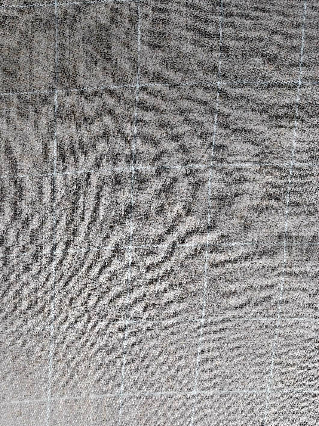 Classically Beautiful Windowpane Print Fabric in 100 % Linen in Natural ...