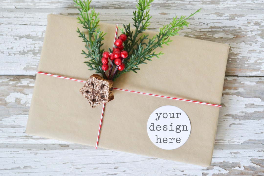 Gift Tag Sticker Mockup | Christmas Holiday Gift Sticker Mockup | Round ...