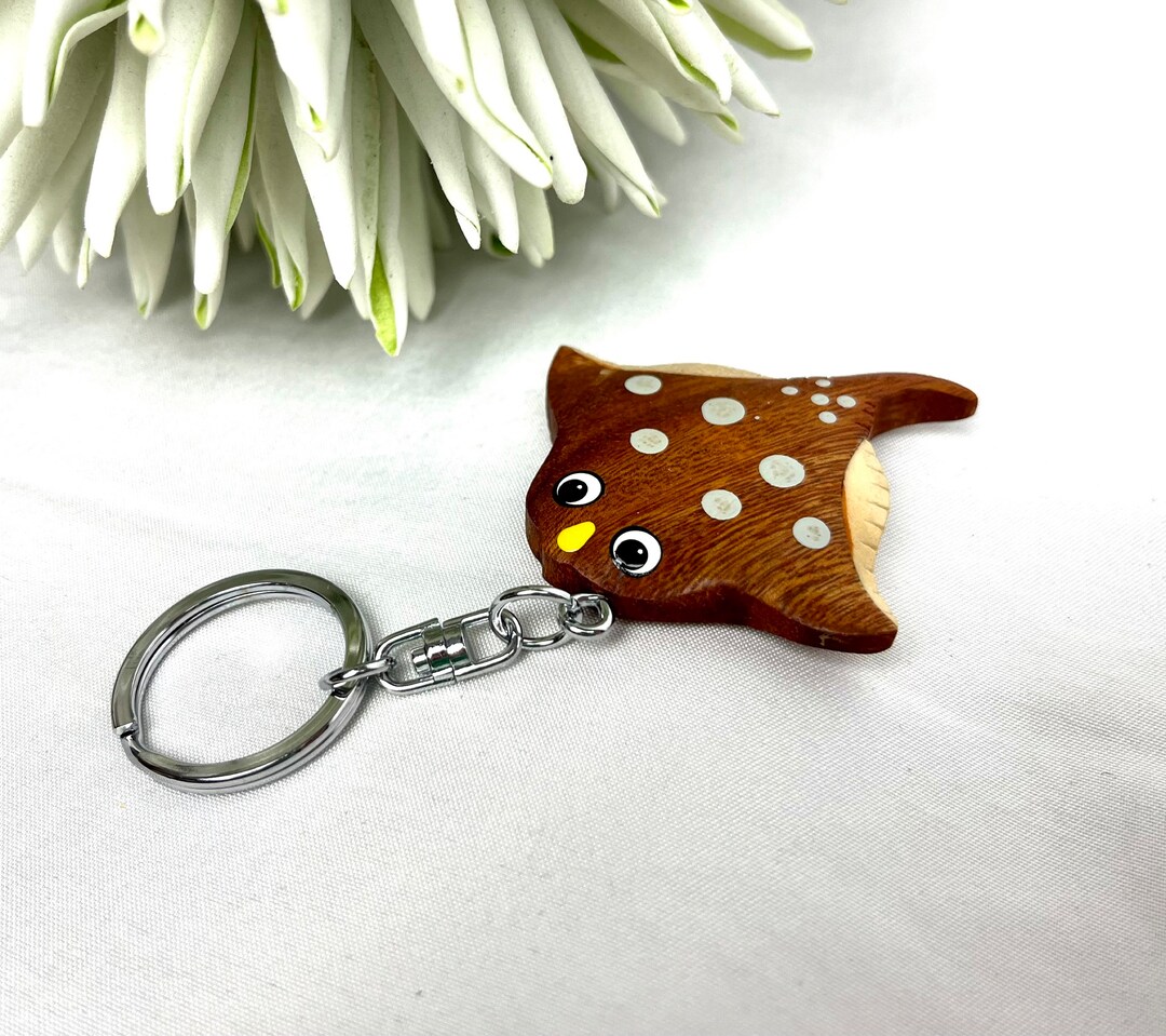Stingray Keychain Handmade Whale Elephant Cow Squirrel Giraffe Bird ...