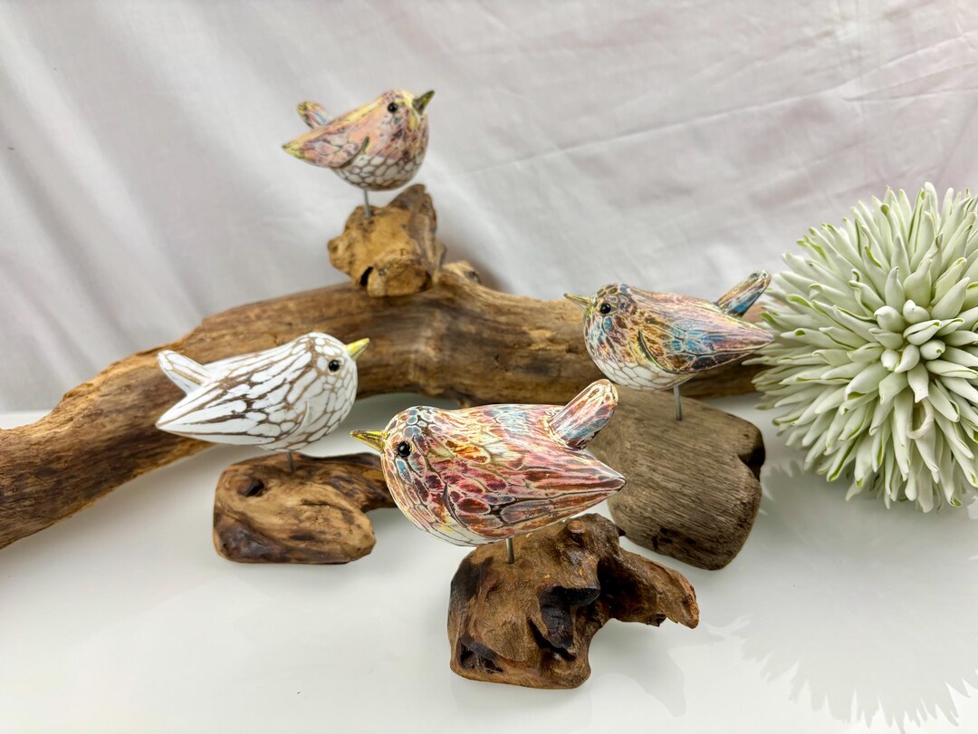 Bird on Driftwood in 2 Colors, Wren, Robin, Sandpiper, Garden ...
