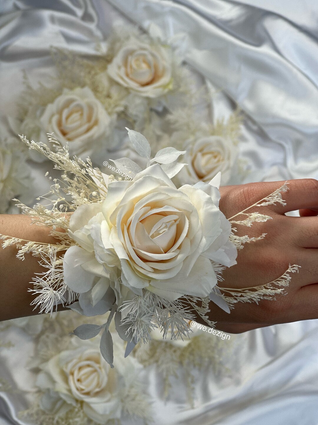 Wrist Corsages/corsages/wedding Corsages/dry Flower Corsages/ladies ...