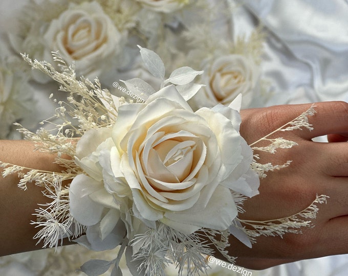 Wrist Corsages/corsages/wedding Corsages/dry Flower Corsages/ladies ...