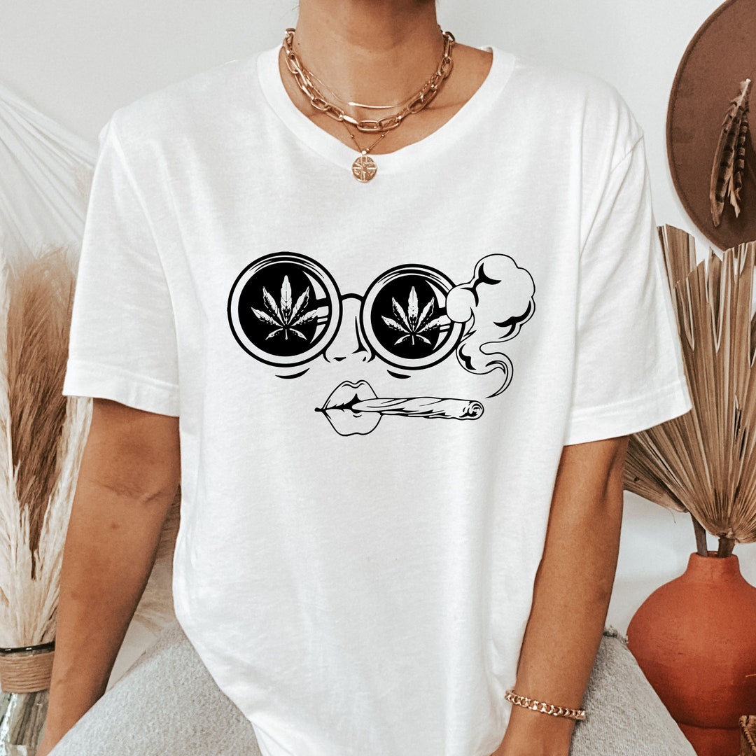 Cannabis Women Shirt, Weed Lover Girl Tshirt, Marijuana Lips Shirt ...