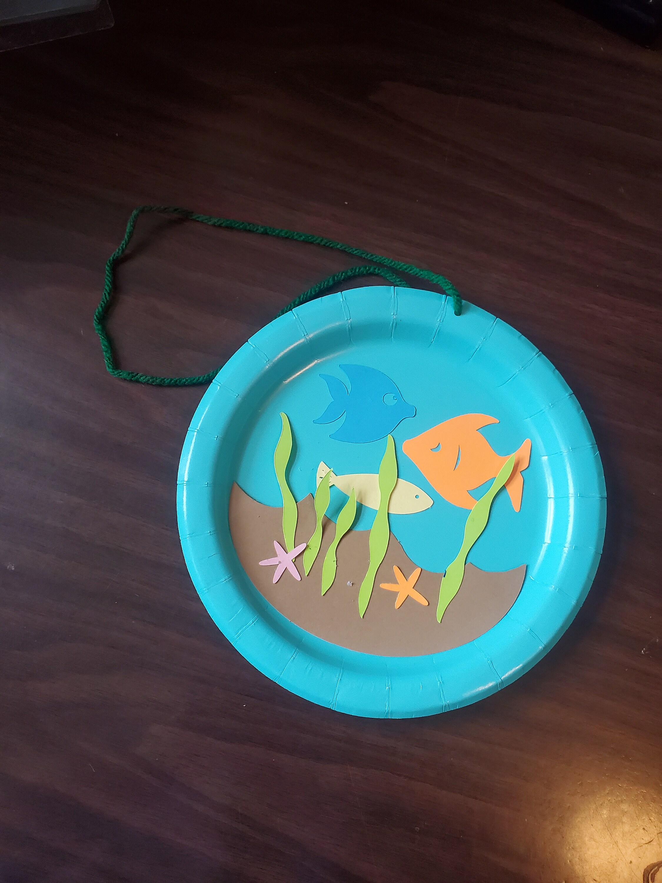 Fish Tank Paper Plate Craft Kit With 65 Lb. Cardstock Fish, Seaweed ...