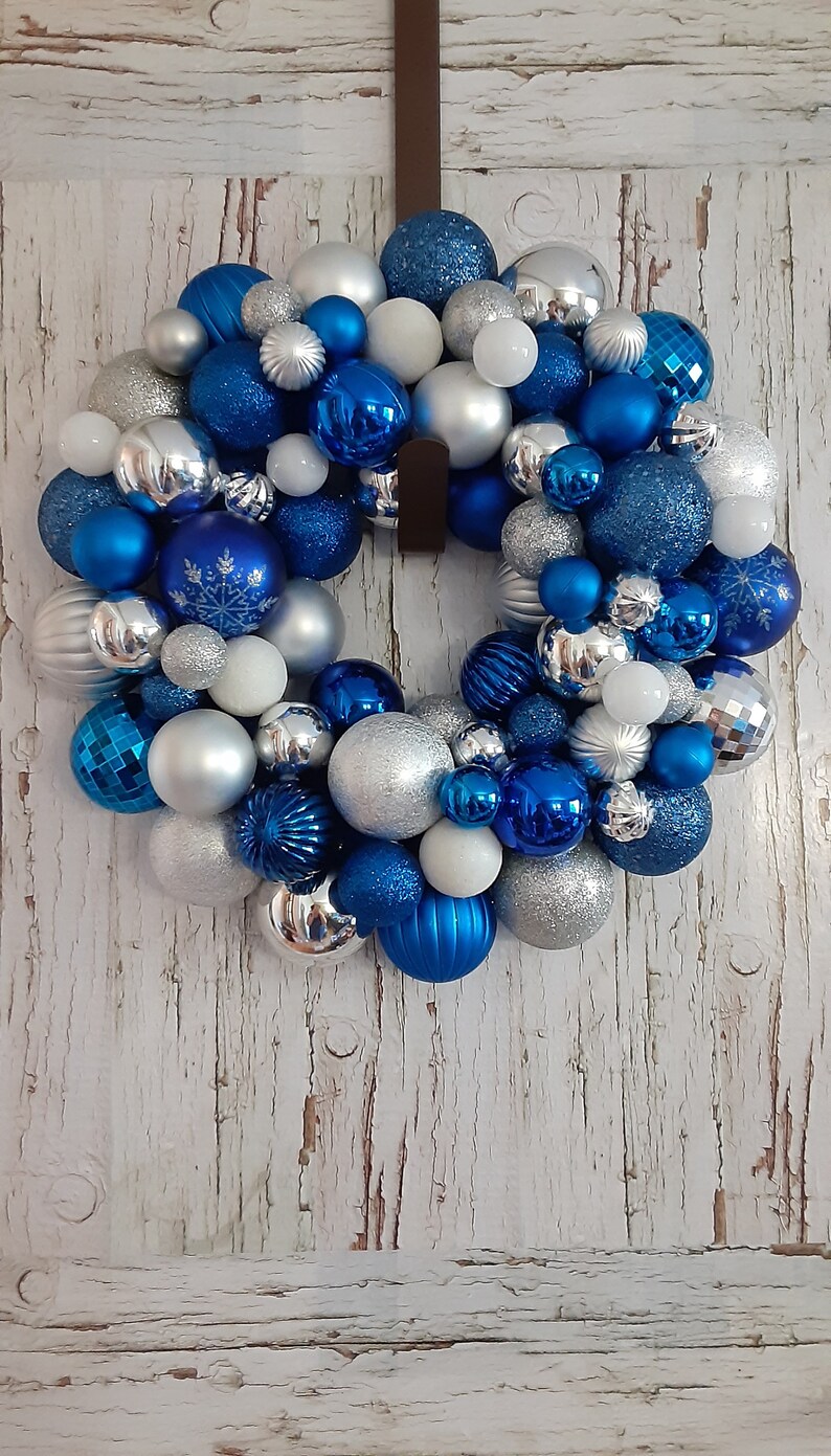 15 Christmas Ball Wreath by Shopreneescreations - Etsy