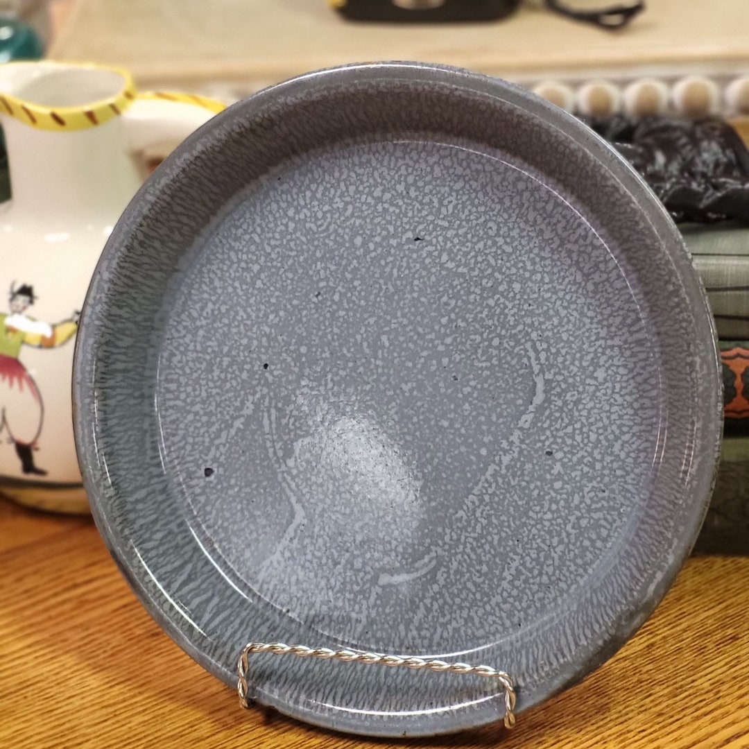 Vintage Gray Enamel Pie Plate, Farmhouse Kitchen Decor - Etsy