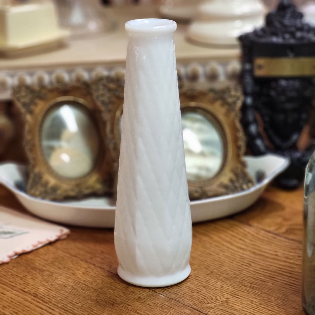 E. O. Brody Milk Glass Diamond Pattern Bud Vase Quilted - Etsy