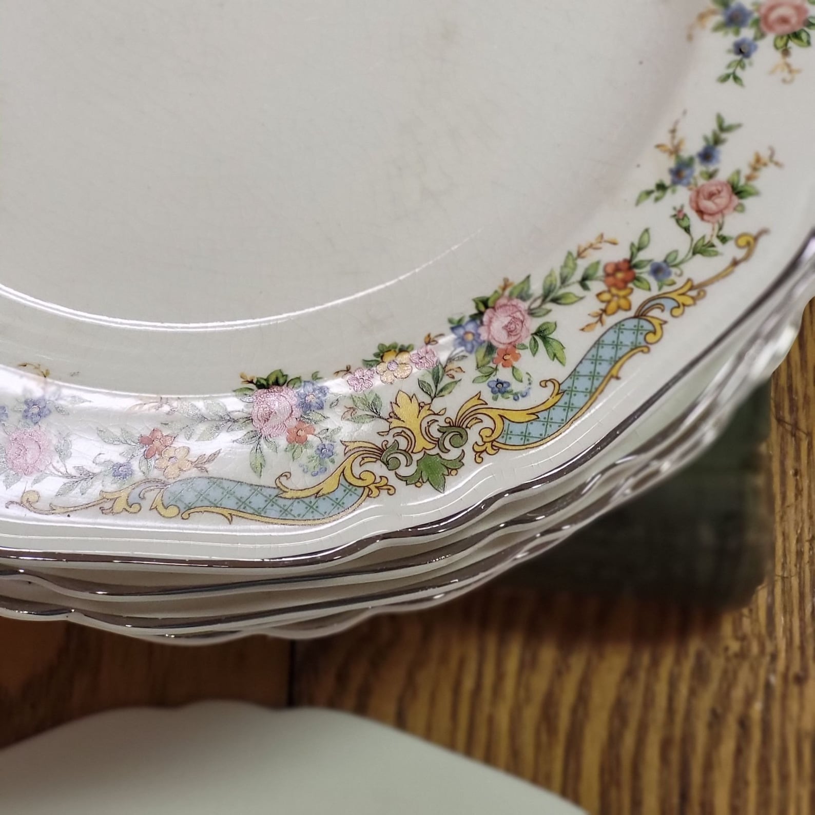 Vintage Crown Ivory Dinner Plates Fine China - Etsy