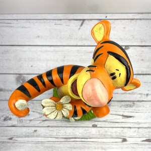 Disney Tigger Large Statue, Walt Disney Winnie the Pooh Tigger Garden ...