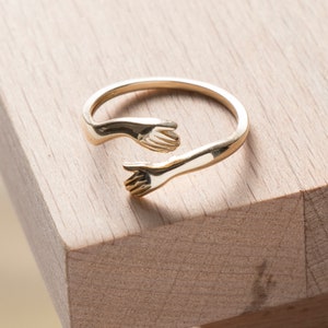 14K Gold Hug Ring, Solid Gold Hand Ring, Hugging Ring, Dainty Hand Ring ...
