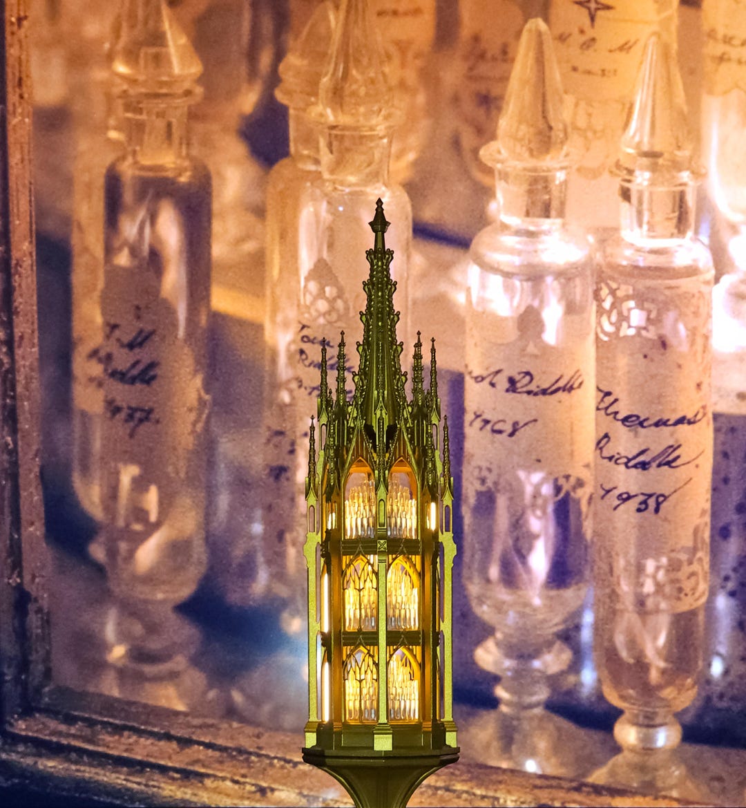Dumbledore's Memory Cabinet - Scale Model 1:8, With Lights and USB Cord ...