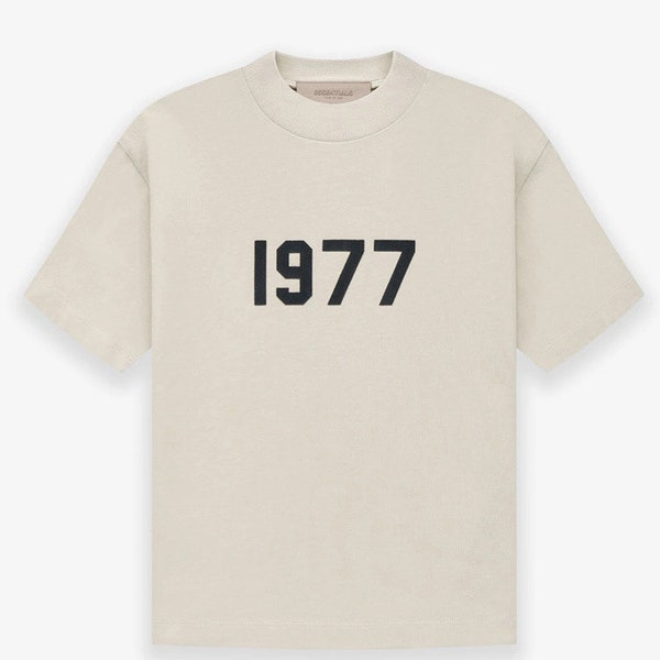 1977 T Shirt - Etsy