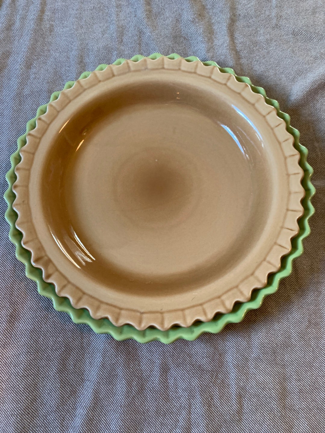 Ceramic Set of Two Vintage Pie Plates in Excellent Condition! - Etsy