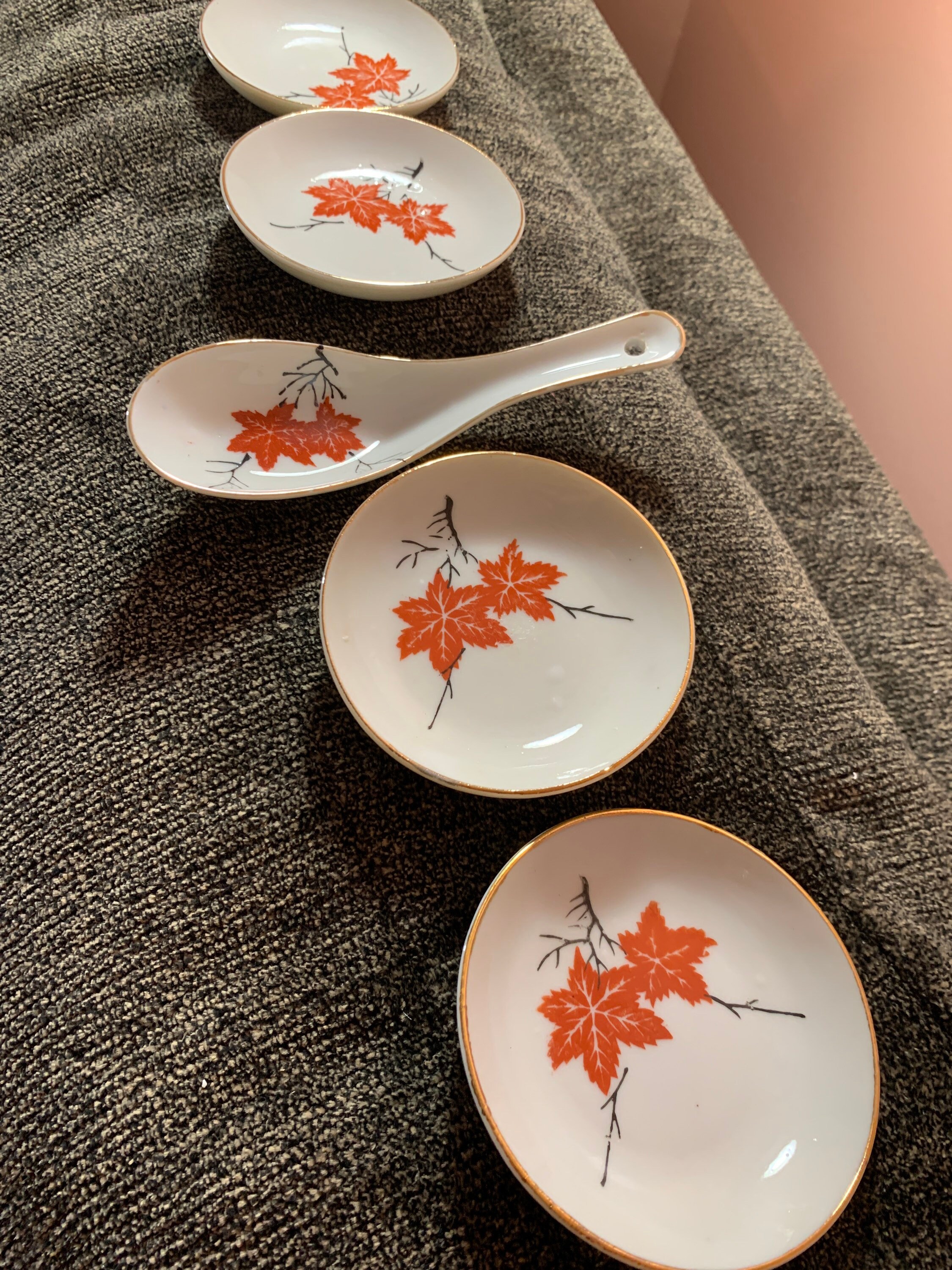 Small Japanese Maple Leaf Plates Set of 4 With Matching Spoon - Etsy