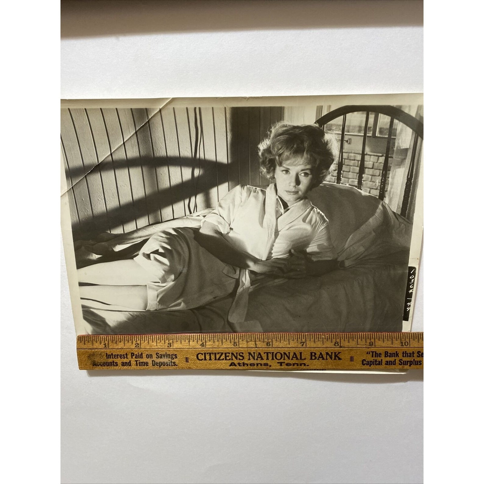 Debbie Reynolds 1960 the Rat Race Bedroom Head Shot Movie Promo ...