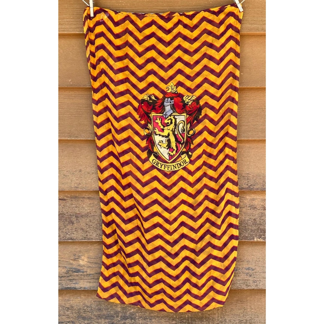 Vintage Y2K Harry Potter Gryffindor Infinity Scarf Chevron Pattern ...