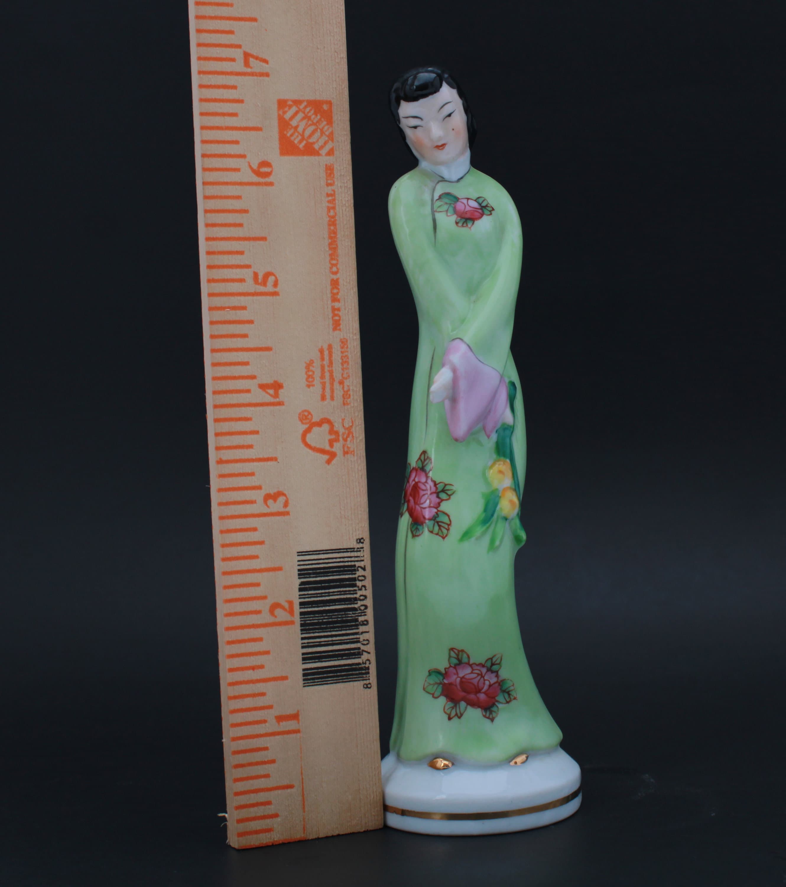 Hand Painted Porcelain Geisha Statue - Etsy