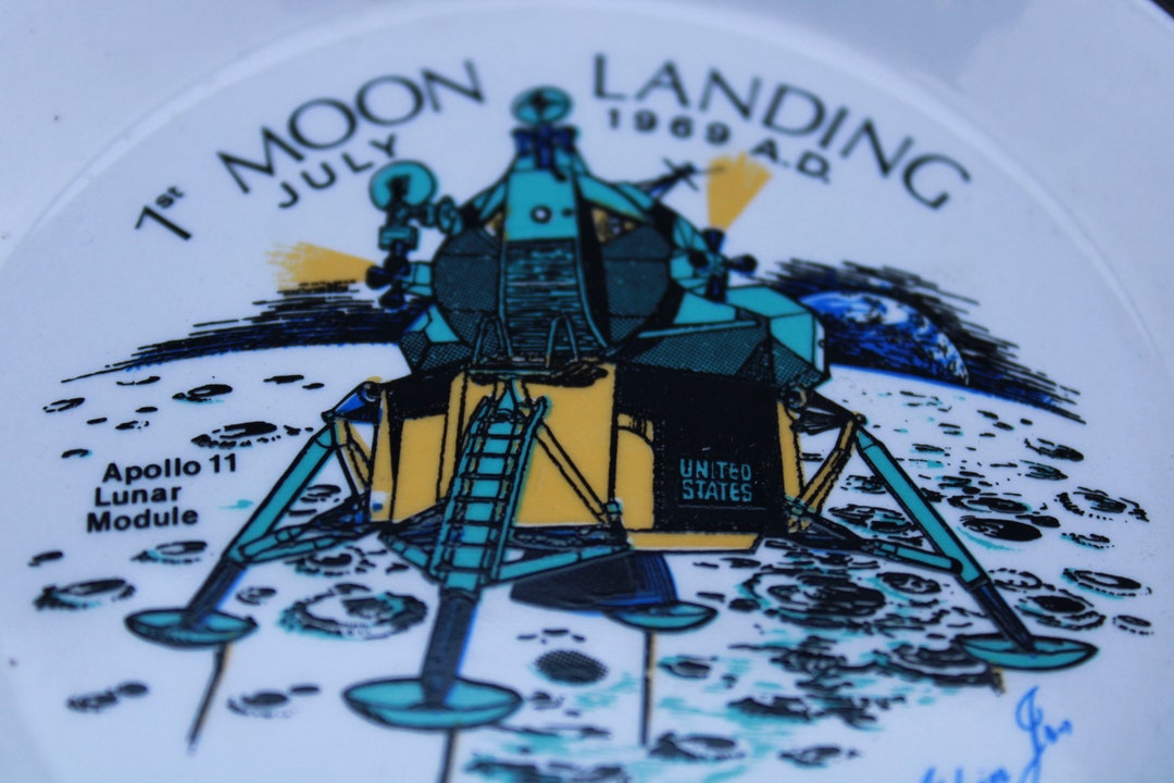 Commemorative Plate Moon Landing - Etsy