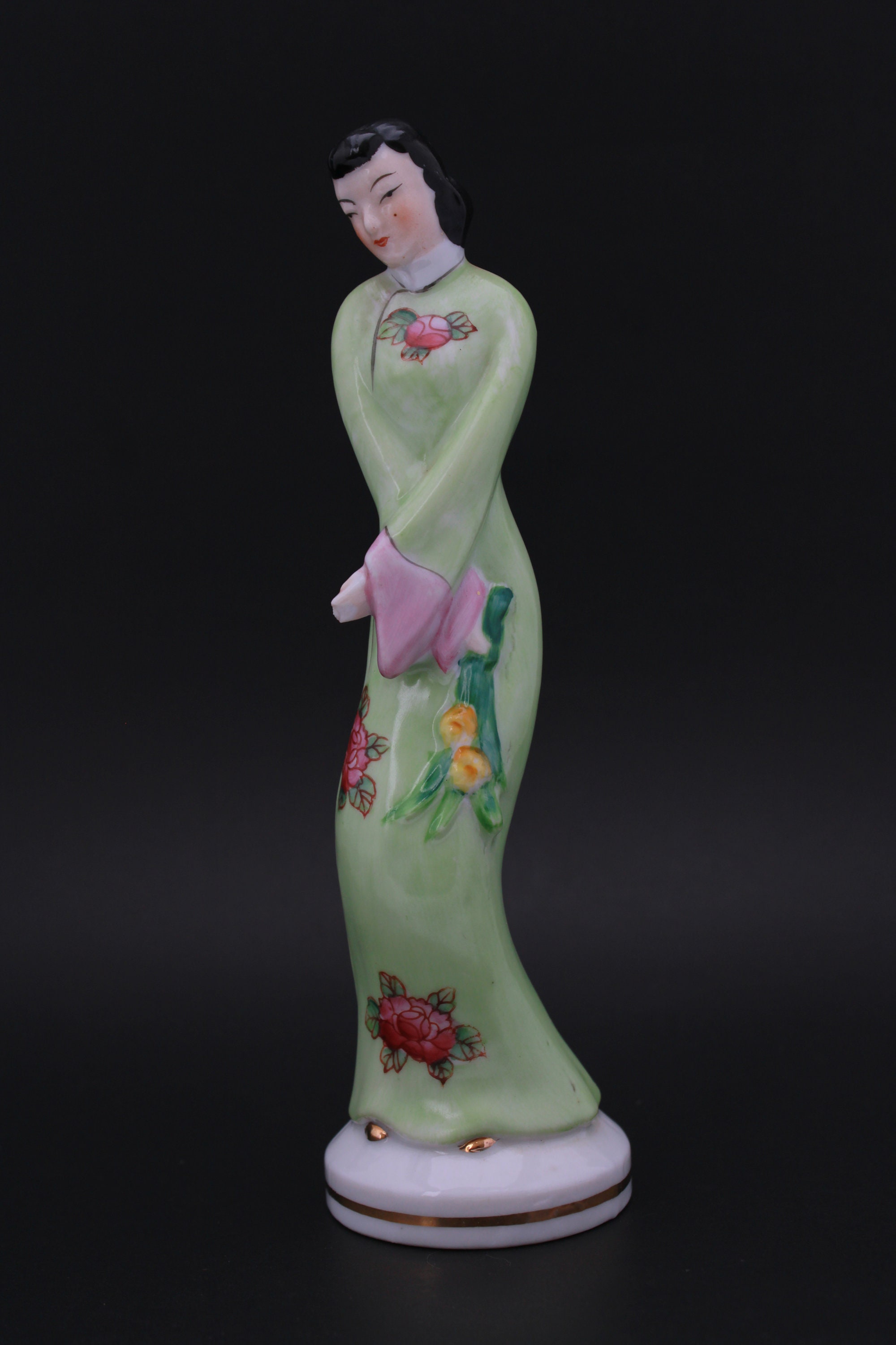 Hand Painted Porcelain Geisha Statue - Etsy