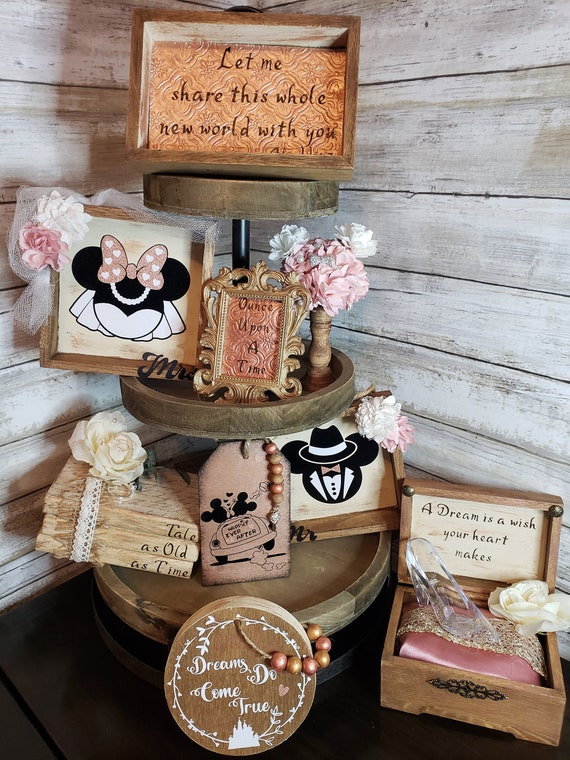 Disney themed wedding tables 60 photos - Astyledwedding.com