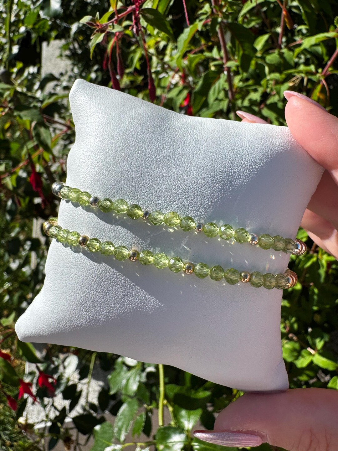 August Birthstone Bracelet - Peridot Beaded Stretch Bracelets | High ...