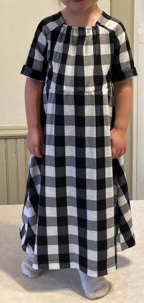 Quick Easy Raglan Dress Sewing Pattern | Girls Maxi Dress Pattern ...