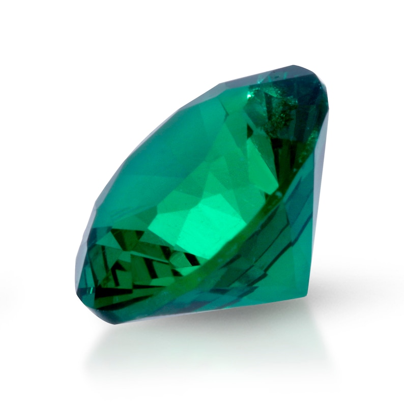 Round Lab Grown Emerald - Etsy
