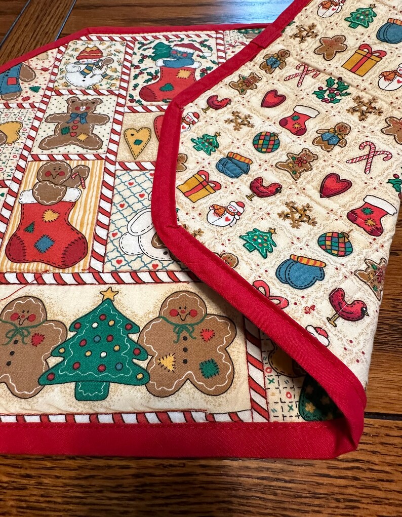 4 Christmas Reversible Placemats Christmas Tree, Snowman Mittens ...