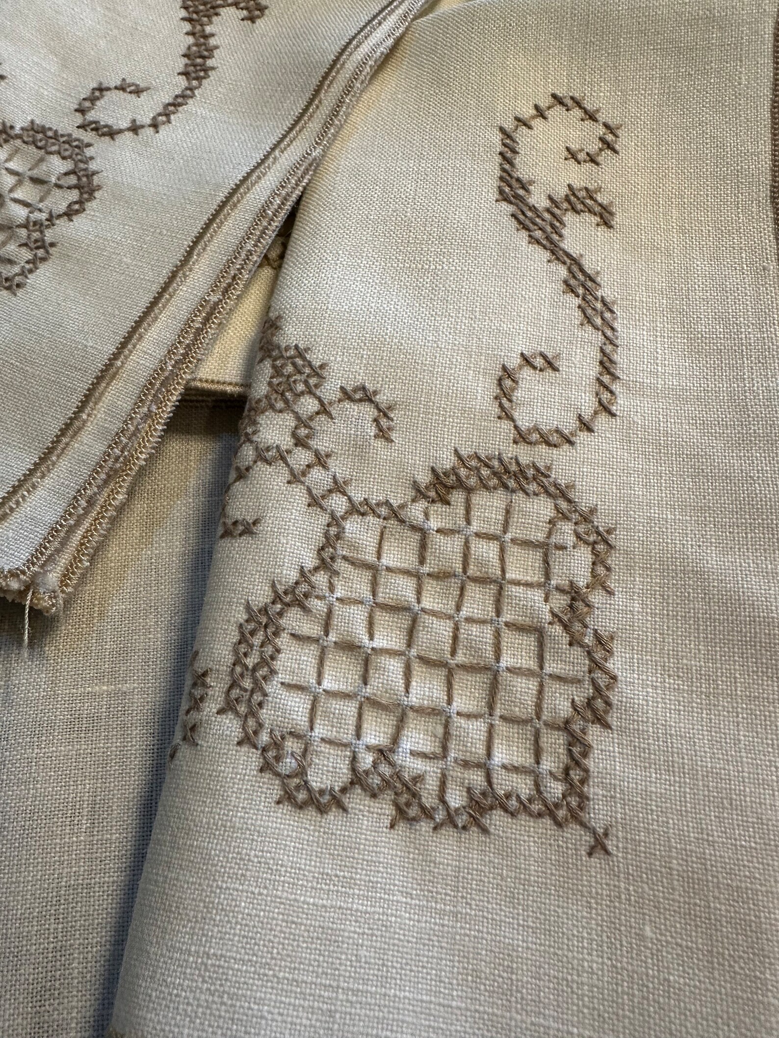 8 Cream Cloth Napkins With Stitched Design off White - Etsy