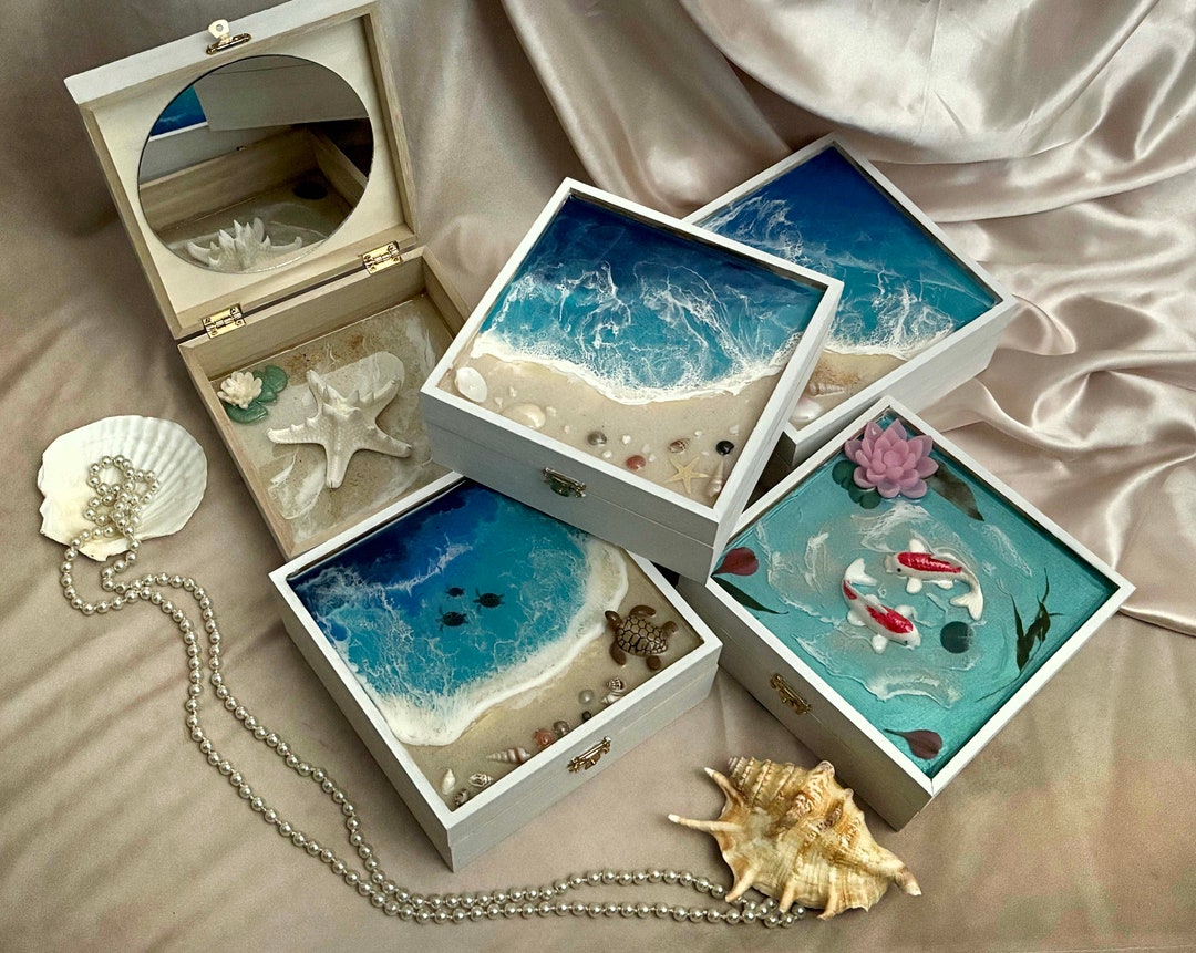 Resin Jewelry Box/ocean Resin With Ocean Waves/ Circle Mirror/ Can Be ...