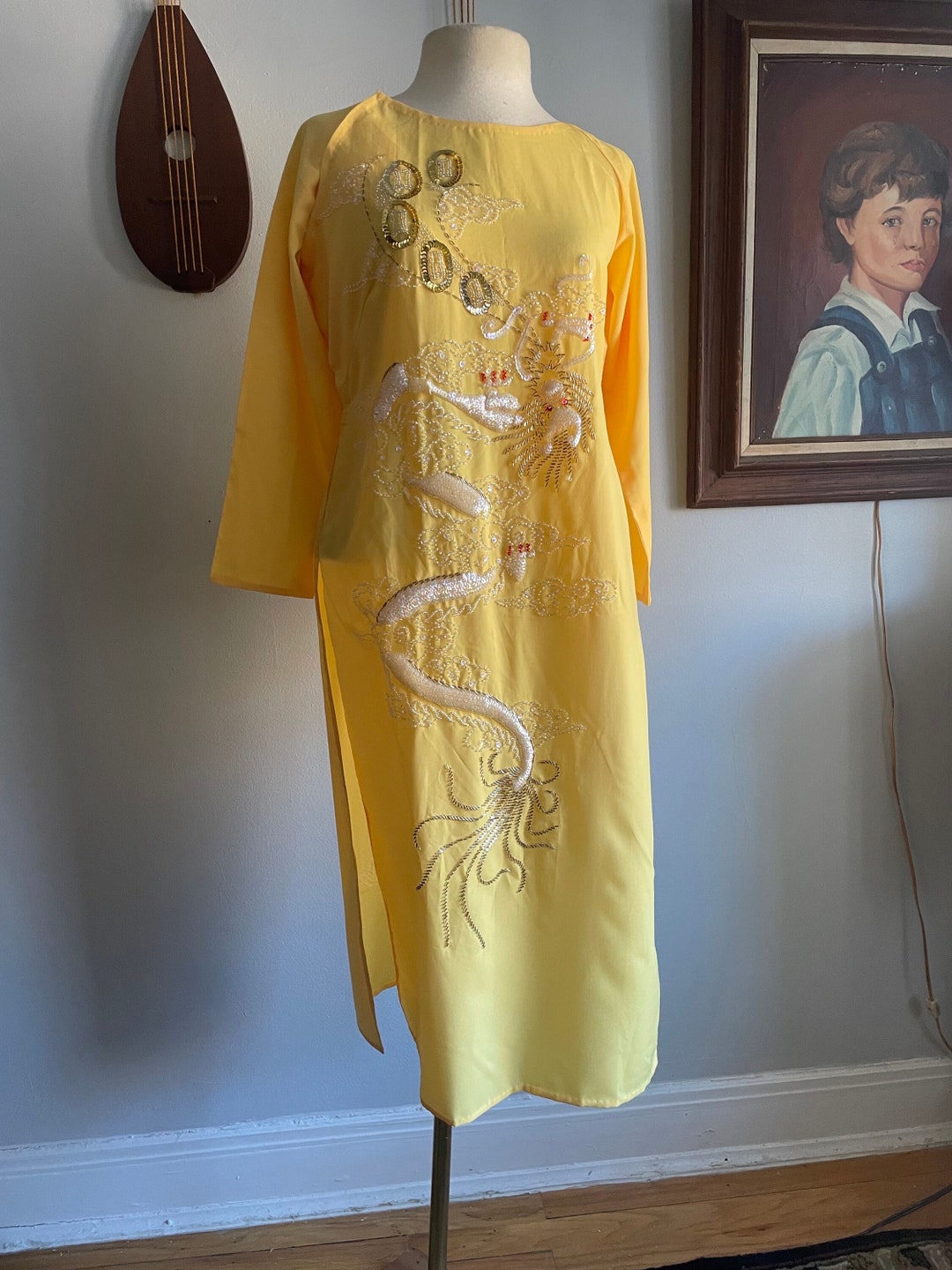 60s/70s Hostess Tunic With Dragon Sequin Dragon Detailing - Etsy