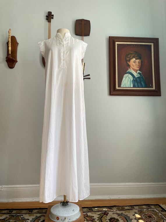 1970s vintage val mode - Gem