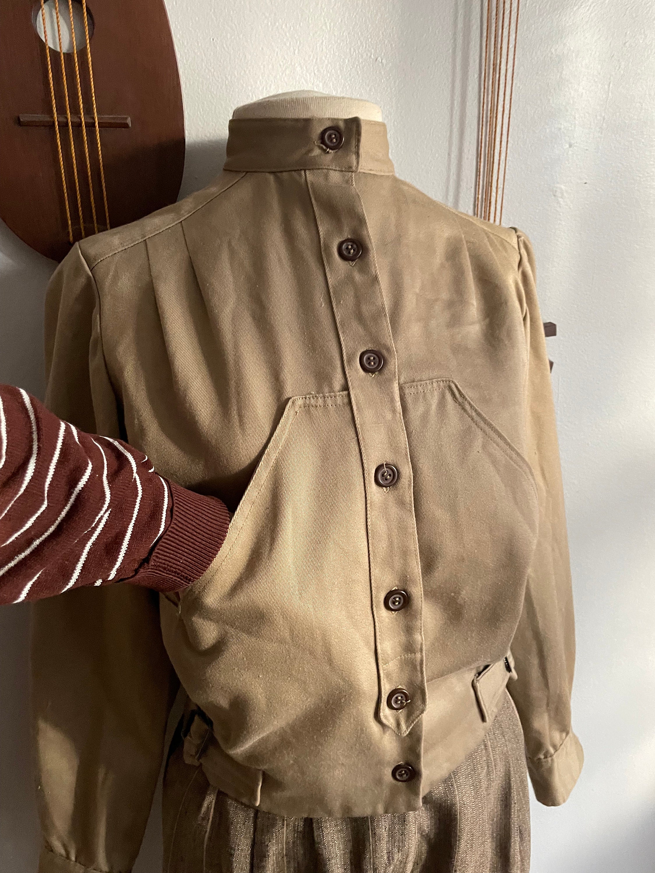1940s Gabardine Cropped Jacket With Tab Collar - Etsy