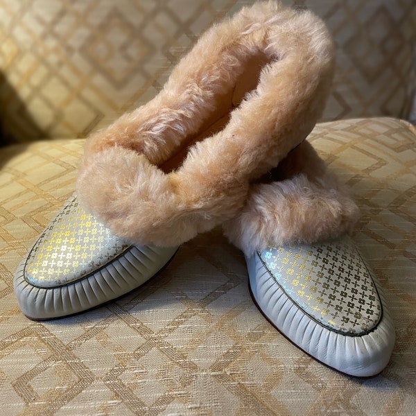 Gold Slippers - Etsy
