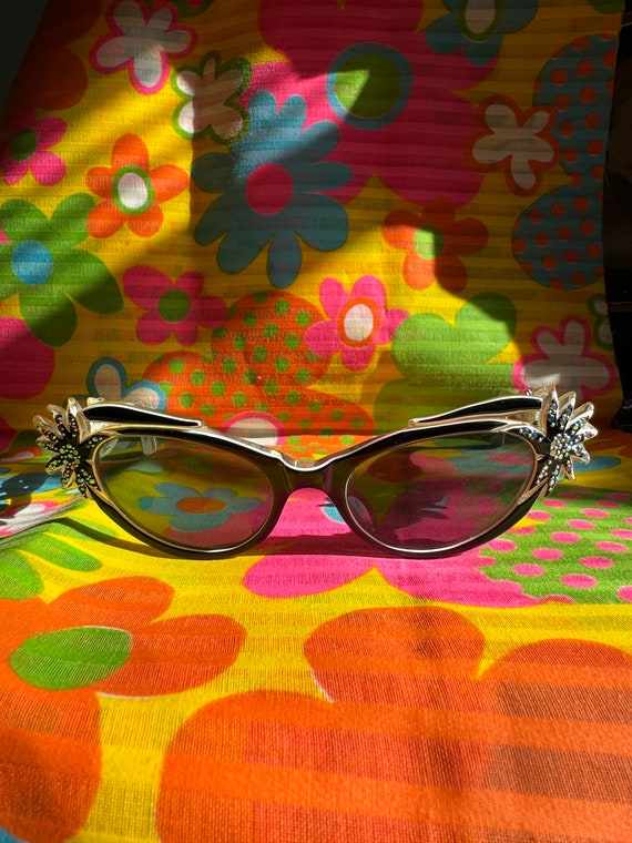 1950s Rhinestone Cat Eye Sunglasses Marked France R Gem