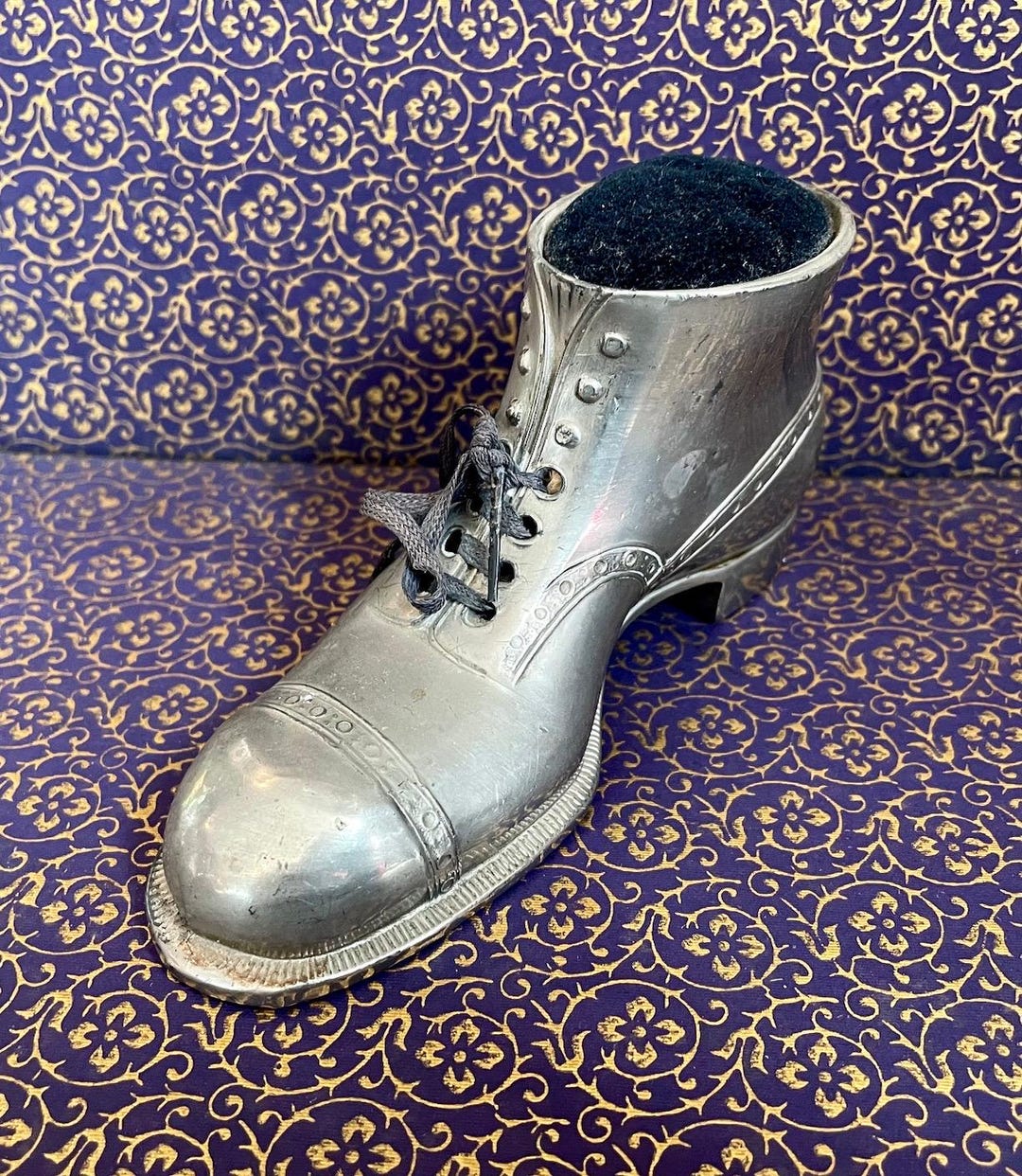 Vintage Metal Shoe Pin Cushion. - Etsy