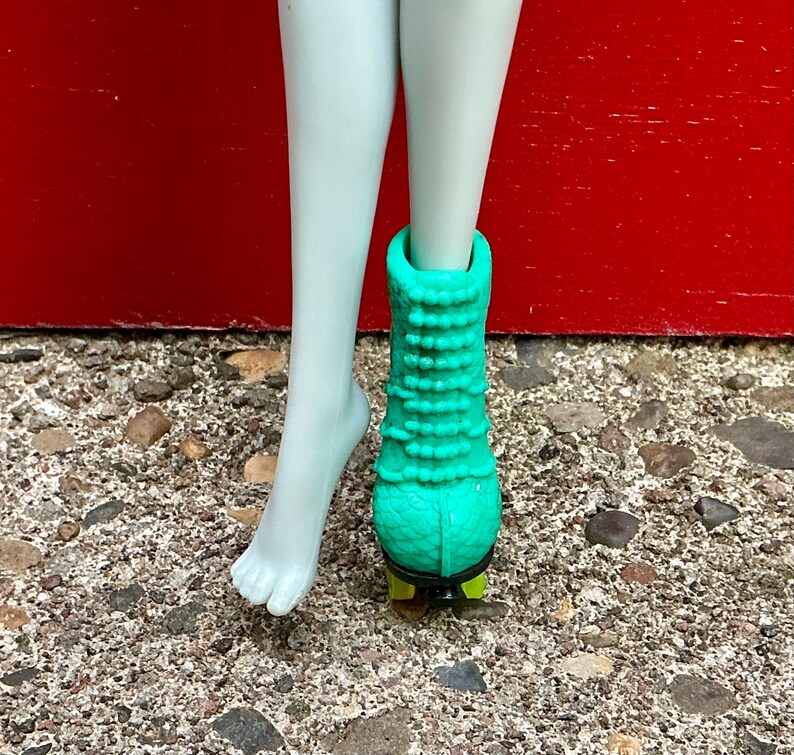 Monster High Doll Skultimate Roller Maze Doll One Skate - Etsy