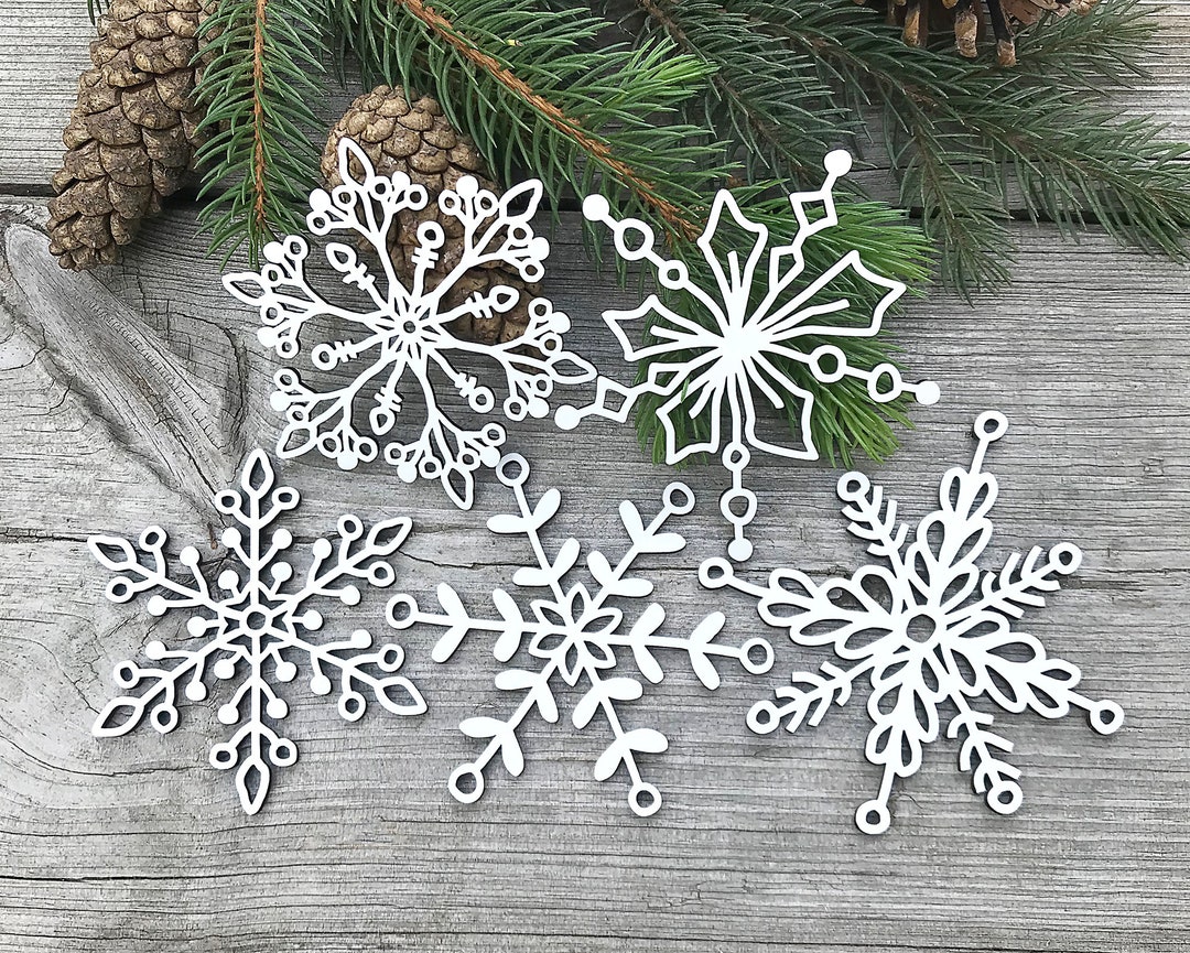 White Snowflake Ornaments, Wooden Christmas Ornaments, Farmhouse Decor ...