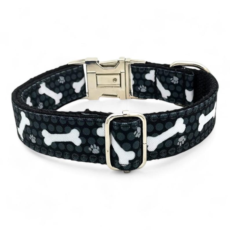 Dog Bones Personalized Dog Collar and Leash - Black Bones Dog Treats ...