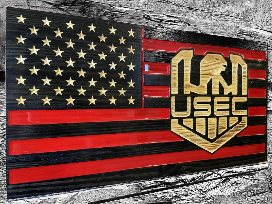 USEC Escape From Tarkov USA Wooden American Flag - Rustic Wall Art ...