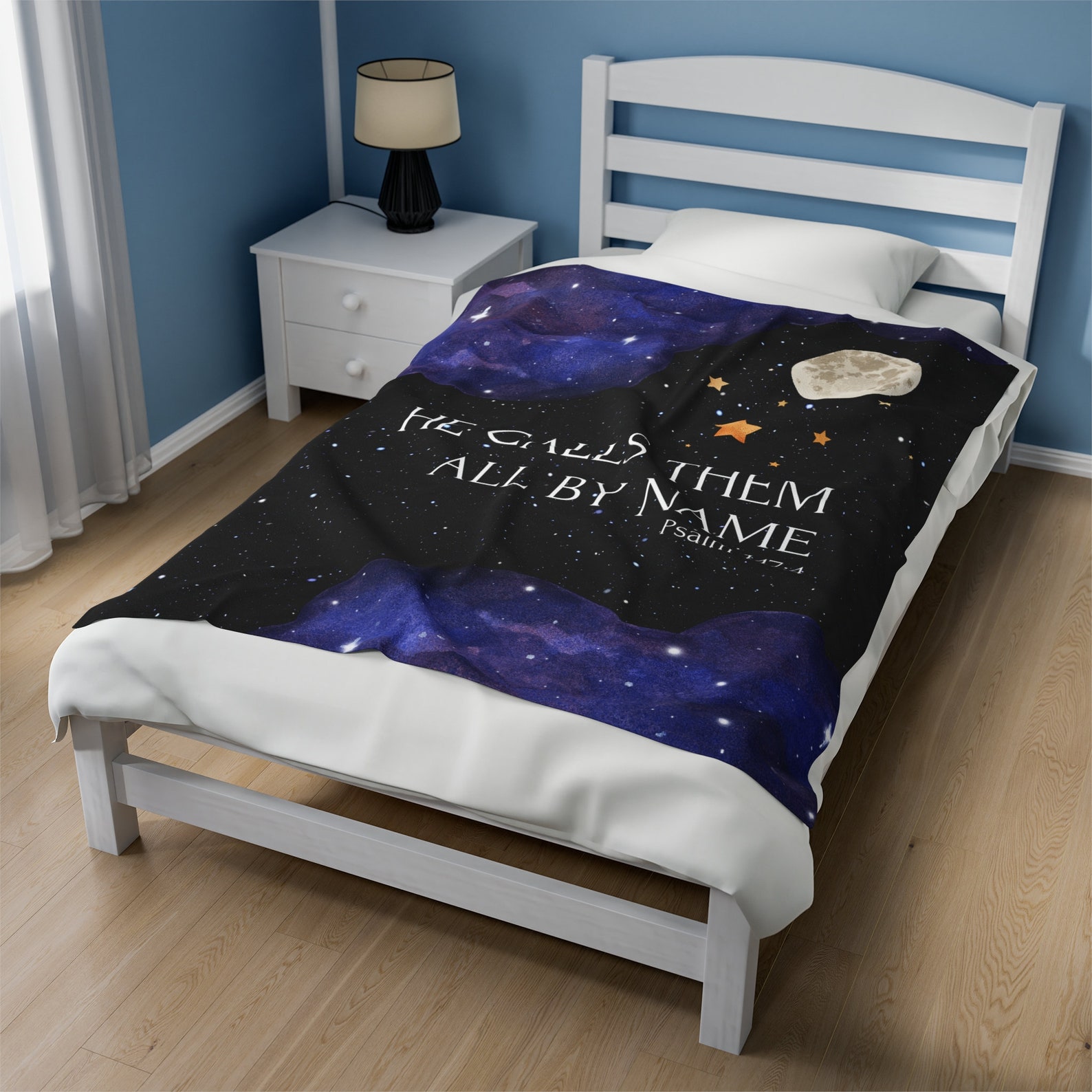 Full Moon and Starry Night Sky Psalm 147:4 Christian Bible Verse He ...