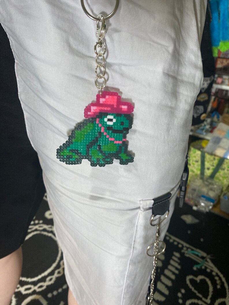 Cowboy Hat Frog Perler Keychain - Etsy