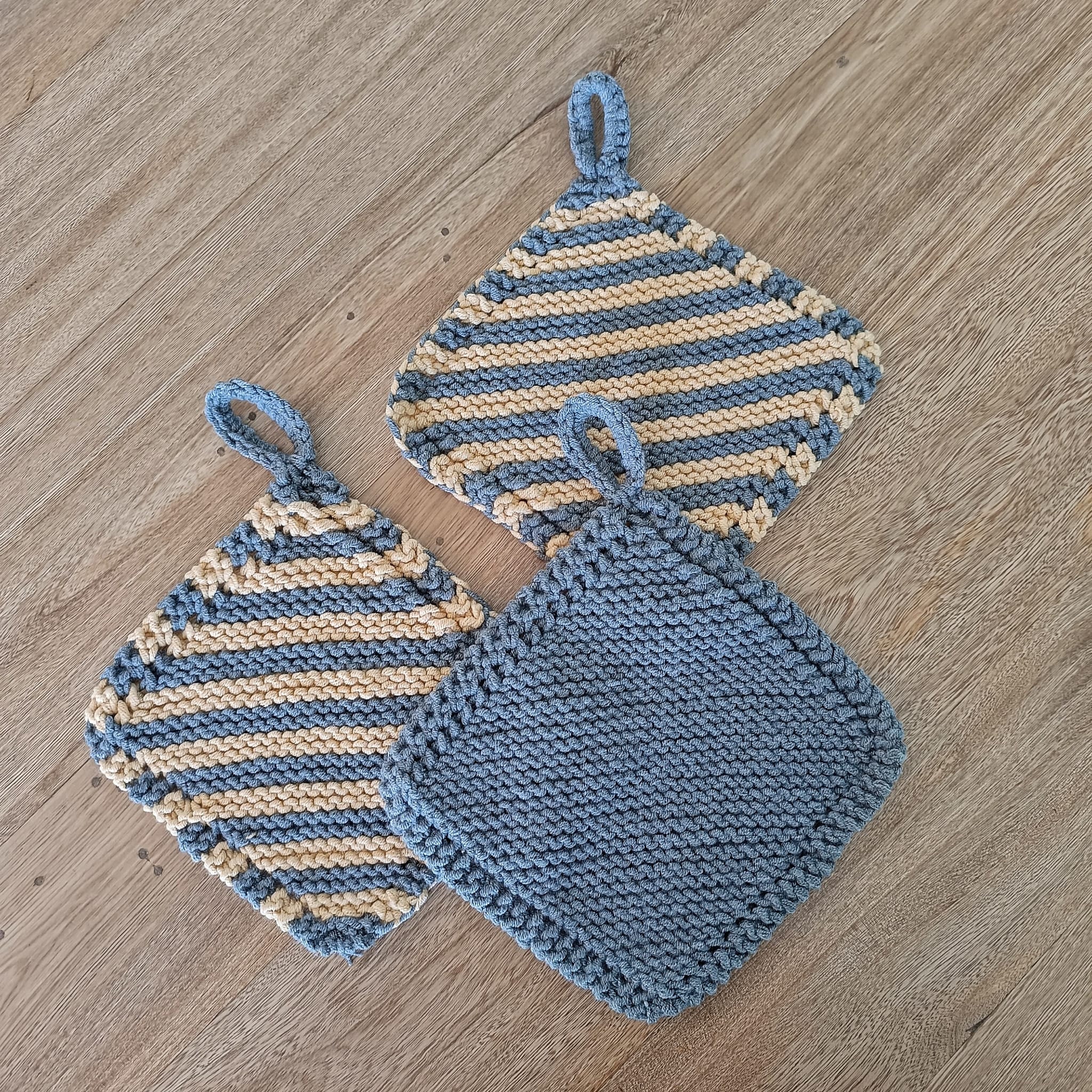 Potholder Knitting Pattern. Two Model Potholder Tutorial. Potholder With Stripes. Easy Step by ...