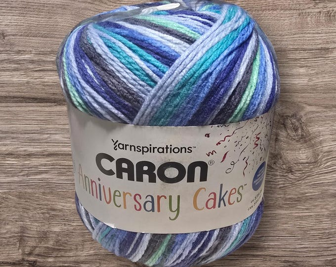 Super Bulky Yarn Caron Anniversary Cake in Ocean Tide Quick Workup ...