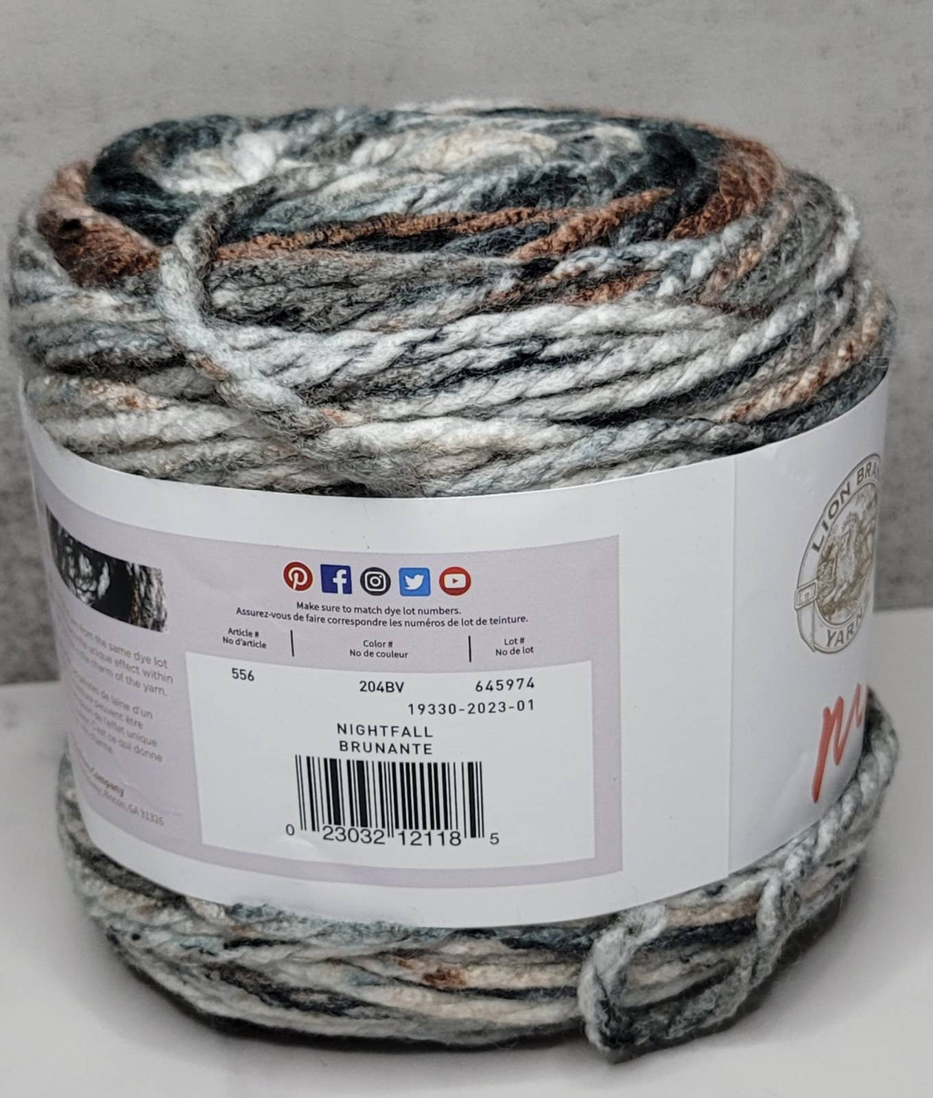 Mandala Impressions Bulky Yarn, Soft Thick Yarn 1 Cake in Nightfall - Etsy