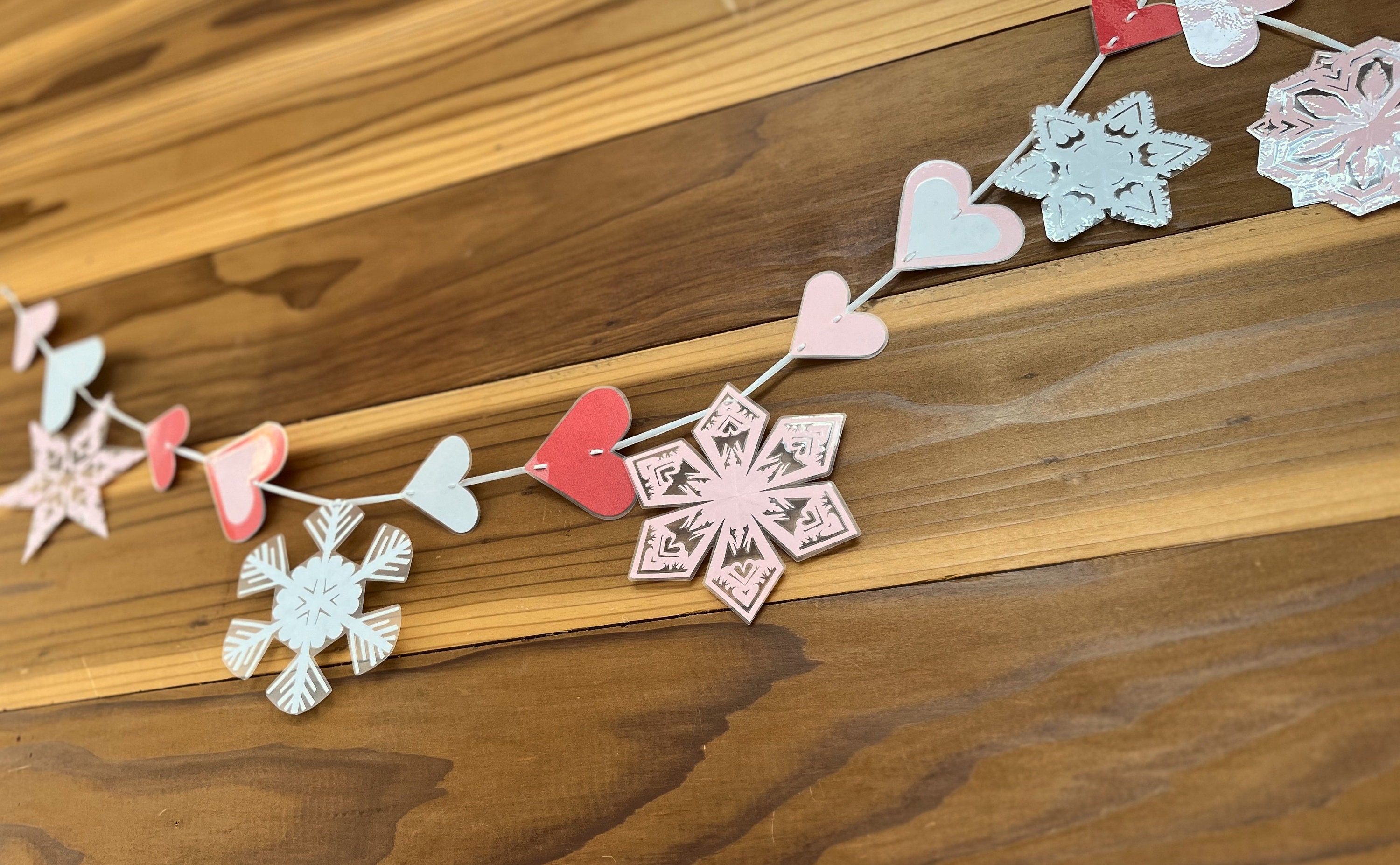Valentine's Day Paper Snowflake & Heart Garland - Etsy