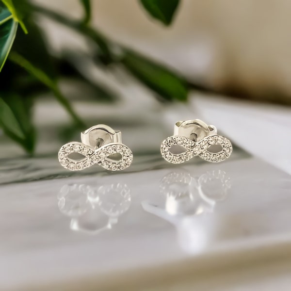 Infinity Earring - Etsy