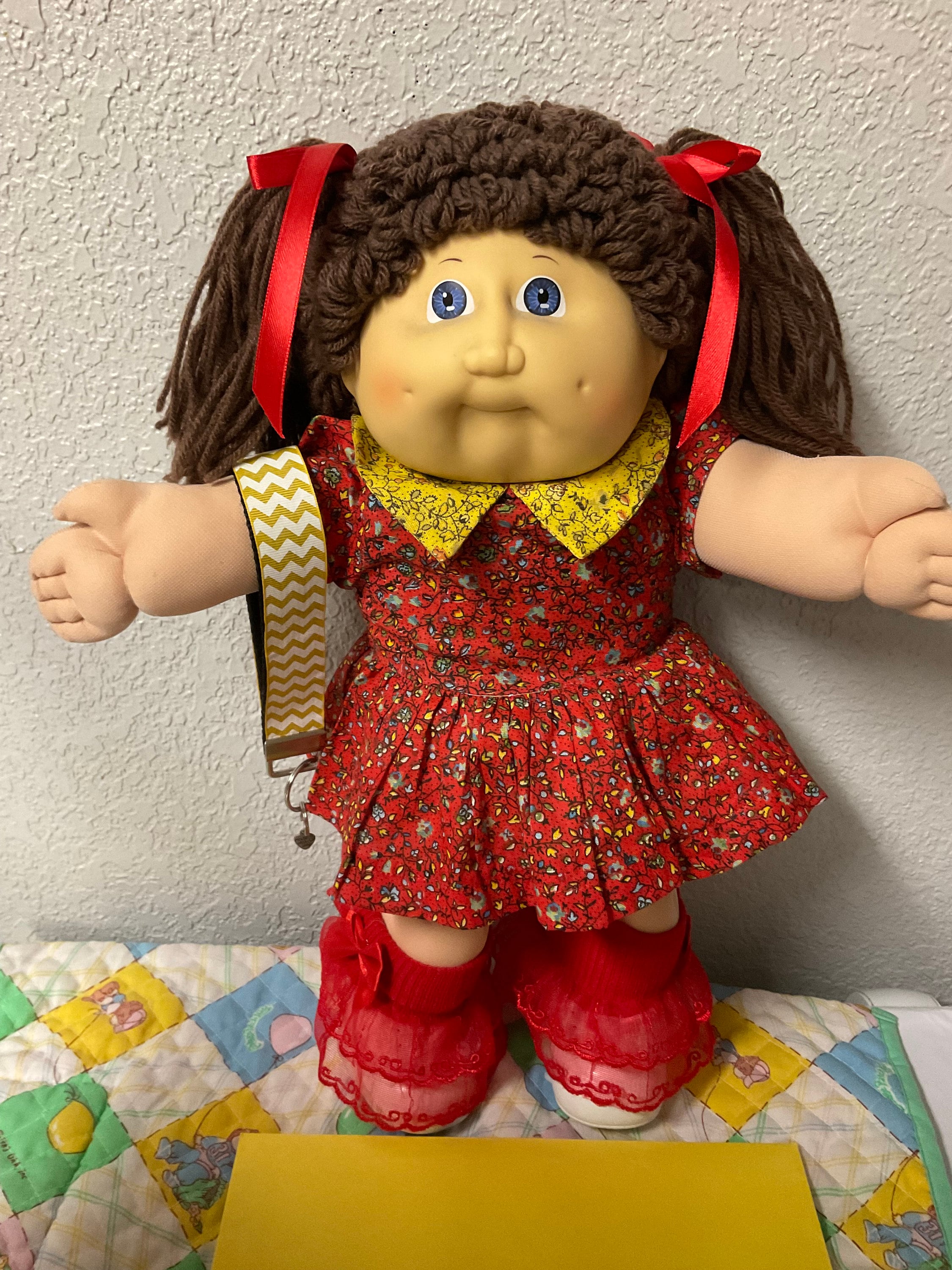 RARE Vintage Cabbage Patch Kid Girl Violet Eyes Brown Poodle Hair UT ...