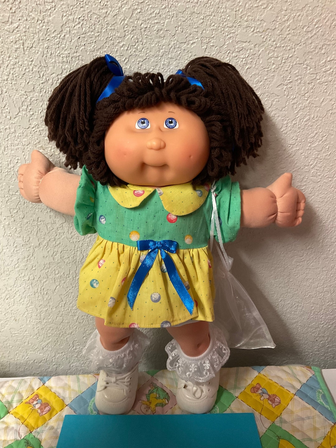 Cabbage Patch Kid Girl 25th Anniversary Brown Eyes Dark Brown Hair Head Mold 9 2008 Collectors ...